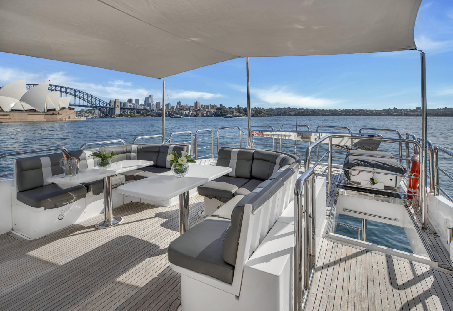 Salt Motoryacht | Dreamboats