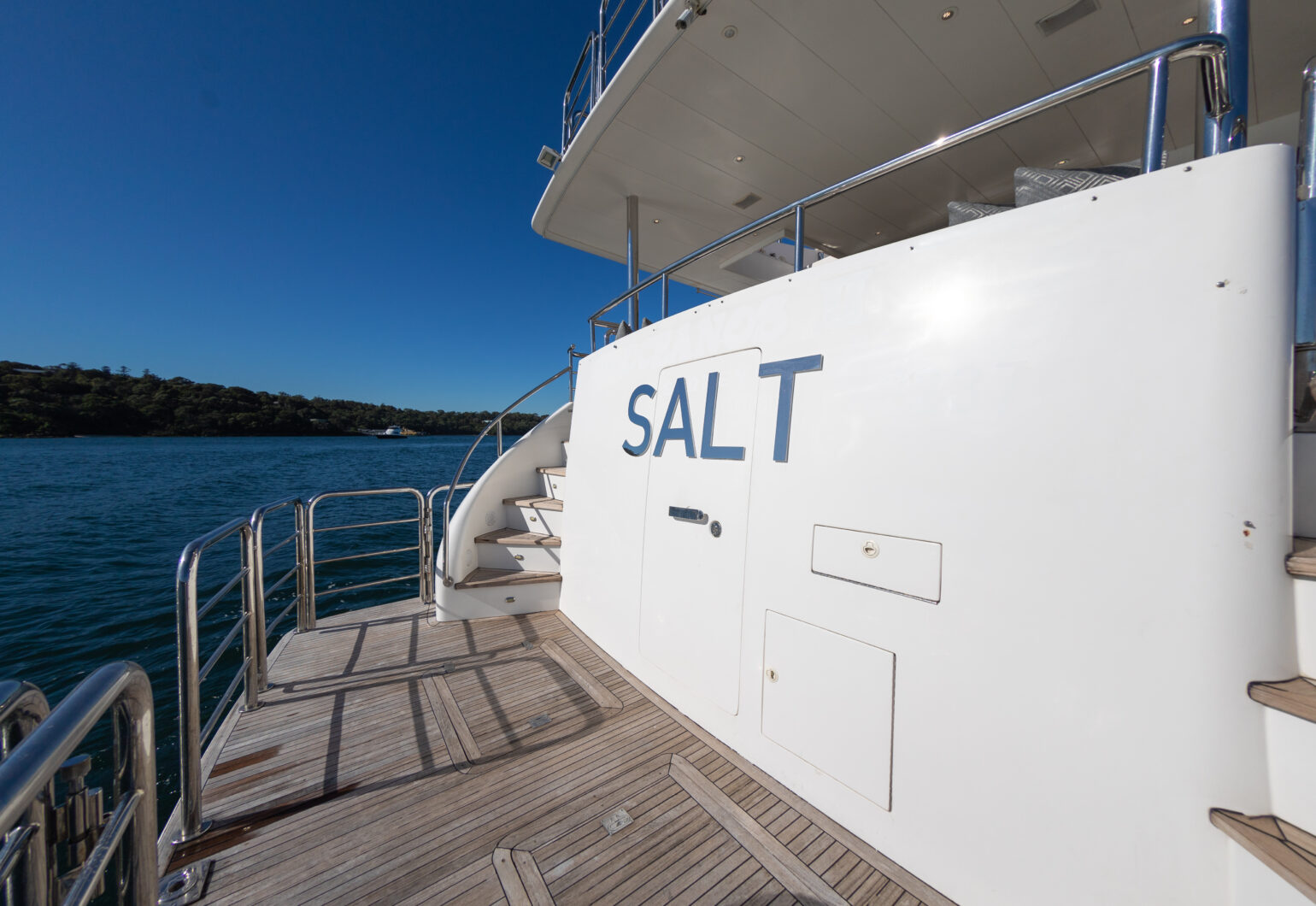 Salt Motoryacht | Dreamboats