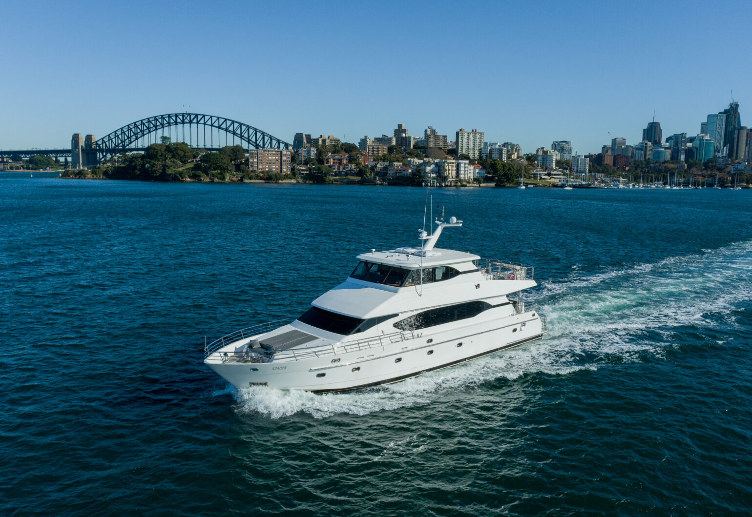 Salt Motoryacht | Dreamboats